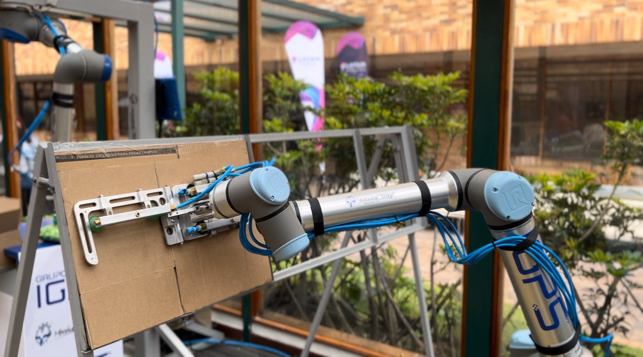 Encajado robótica colaborativa | Grupo IGPS | Universal Robots